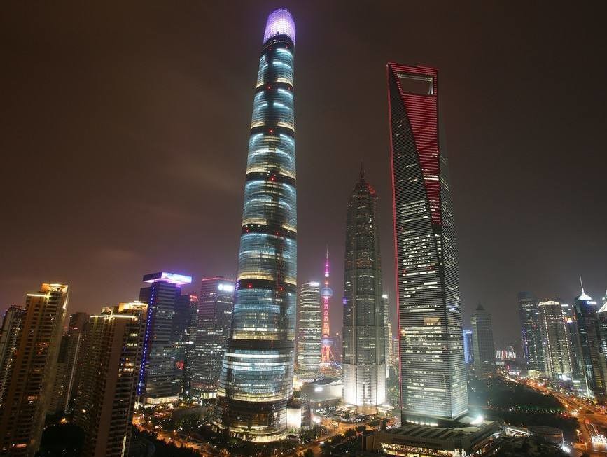 Delivered 5G data center cabinets to Shanghai Tower project in July, 2019