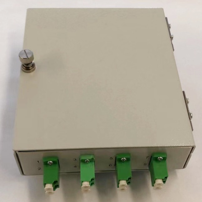 Indoor Wall Mounted Fiber Optic Distribution Box for 8F Duplex LC FTTX ...